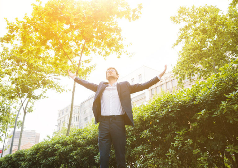 Benefits of Living Close to Your Workplace | Auro Realty